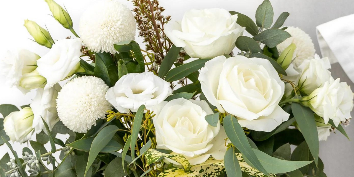 What Colour Flowers Are Appropriate for a Funeral? | Floraly