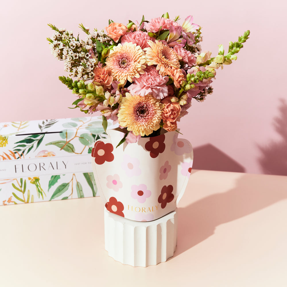 The Maeve + Vase | Floraly - Same Day Flower Delivery